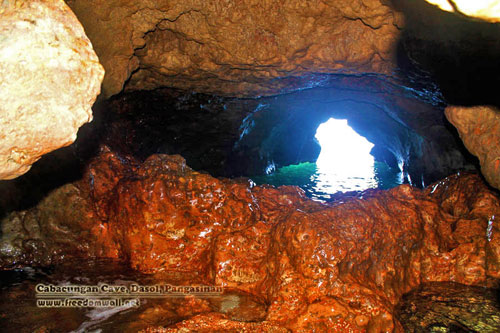 Exploring the Rocks in Cabacungan Cove | Freedom Wall