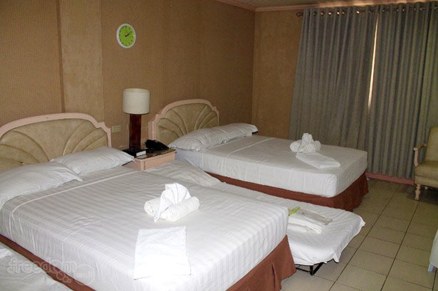 Mount Sea Resort: A Cool Team Building Venue in Cavite | Freedom Wall