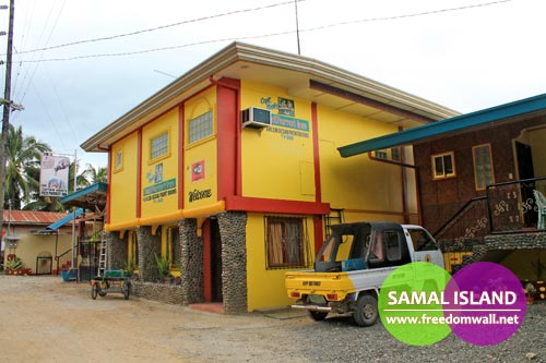 Staycation in Samal: Captain Hook's Red Parrot Inn | Freedom Wall