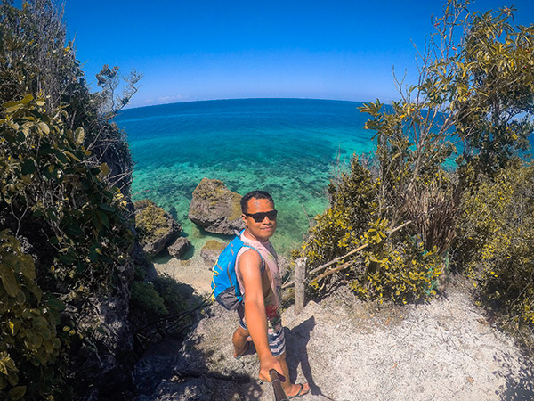 A Travel Guide to Kinatarcan (Guintacan) Island: The Rise of the Once ...
